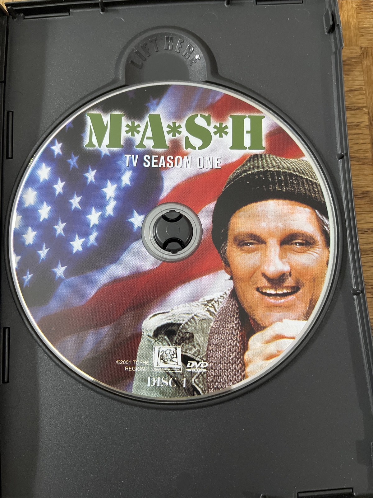 Mash Season 1 DVD MISSING DISC 2 24543006176| eBay