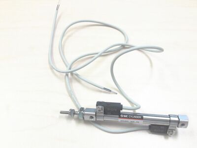 SMC NCDJ2B10-250R-C73 Pneumatic Cylinder w/ 2 D-C73 Sensors -Free ...