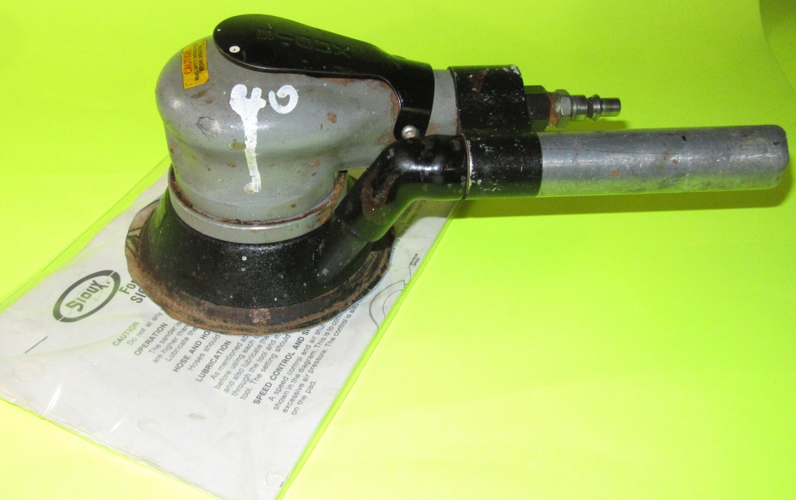 Sioux® 690V 690 Muffled Remote Vacuum Random Orbital Sander, 5 in Round ...