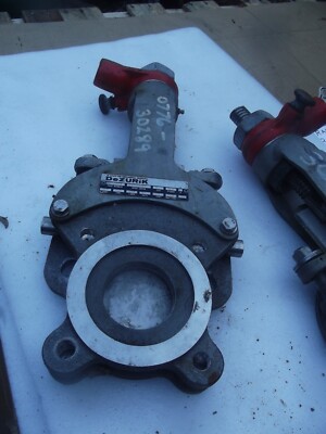 LOT OF (2) NEW DeZurik KLS Level Sensor Isolation Valve 9255103 Size: 3 ...