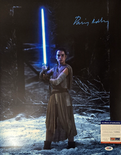 Daisy Ridley Signed Photo Rey Star Wars Autograph Disney 16x20 PSA/DNA ...
