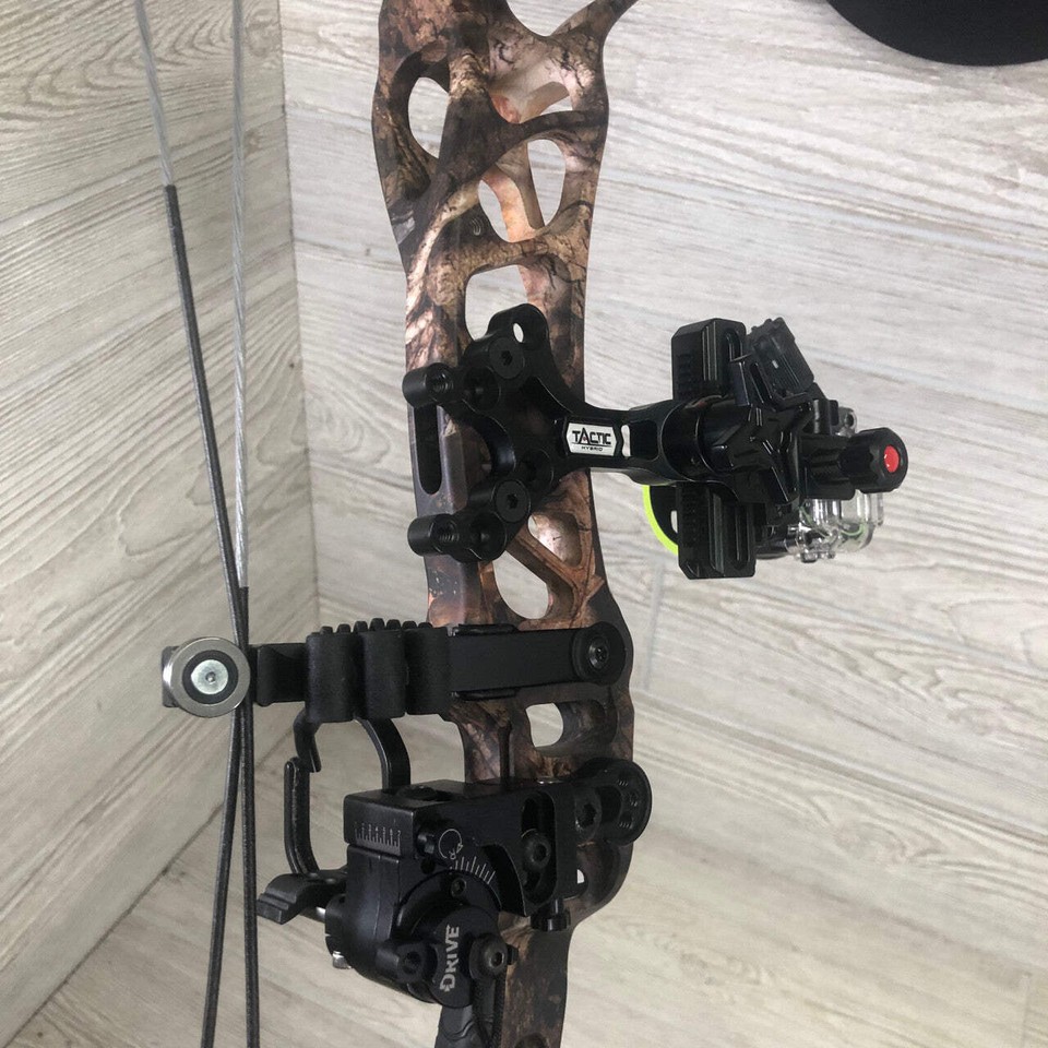 Bowtech Core SR 60-70lbs RH Mossy Oak Bow Package | eBay