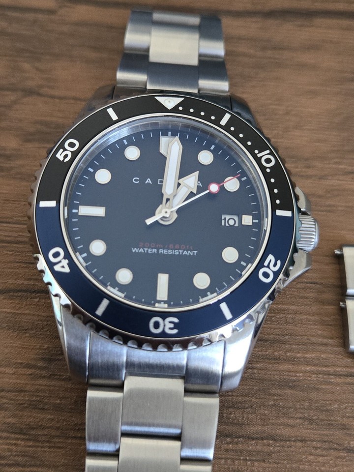 Cadola Laguna Jet Black Blue Black Batman Bezel Quartz Date 42 mm w SS ...