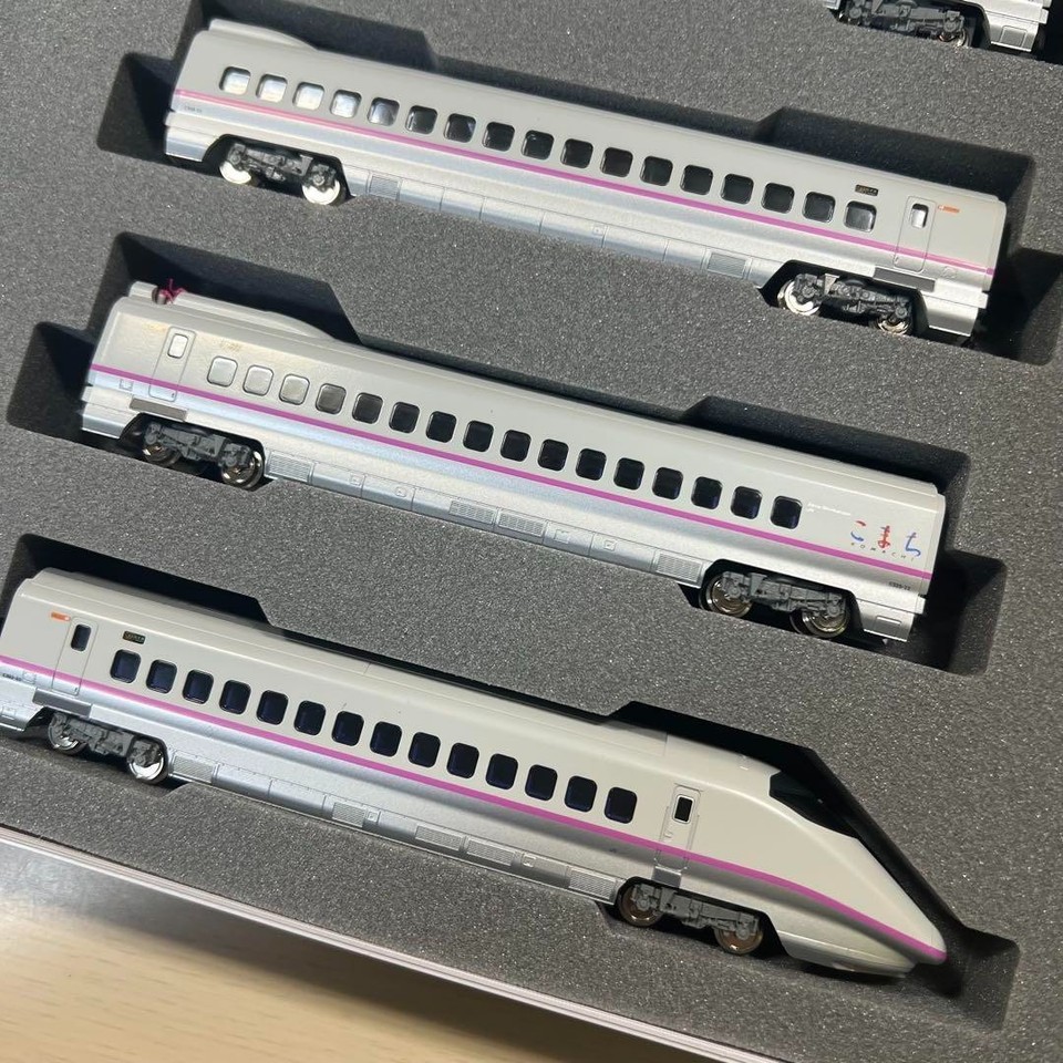 KATO N Gauge 10-221 Series E3 Komachi Akita Shinkansen Bullet Train 6 ...