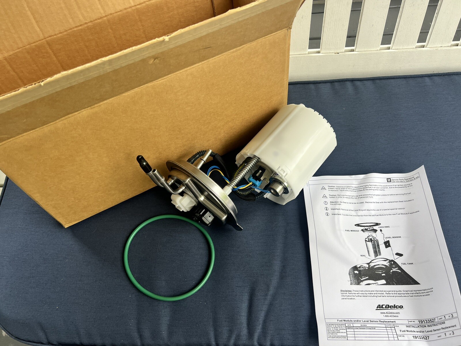 Fuel Pump Module Assembly-without Fuel Level Sensor ACDelco M100094 for ...