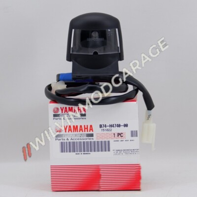 Genuine Parts Yamaha XMAX 250 300 Rear License Plate Number Light B74 ...