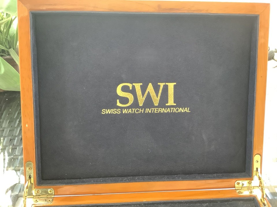 SWI SWISS WATCH INTERNATIONAL (6) WATCH HINGED DISPLAY BOX | eBay