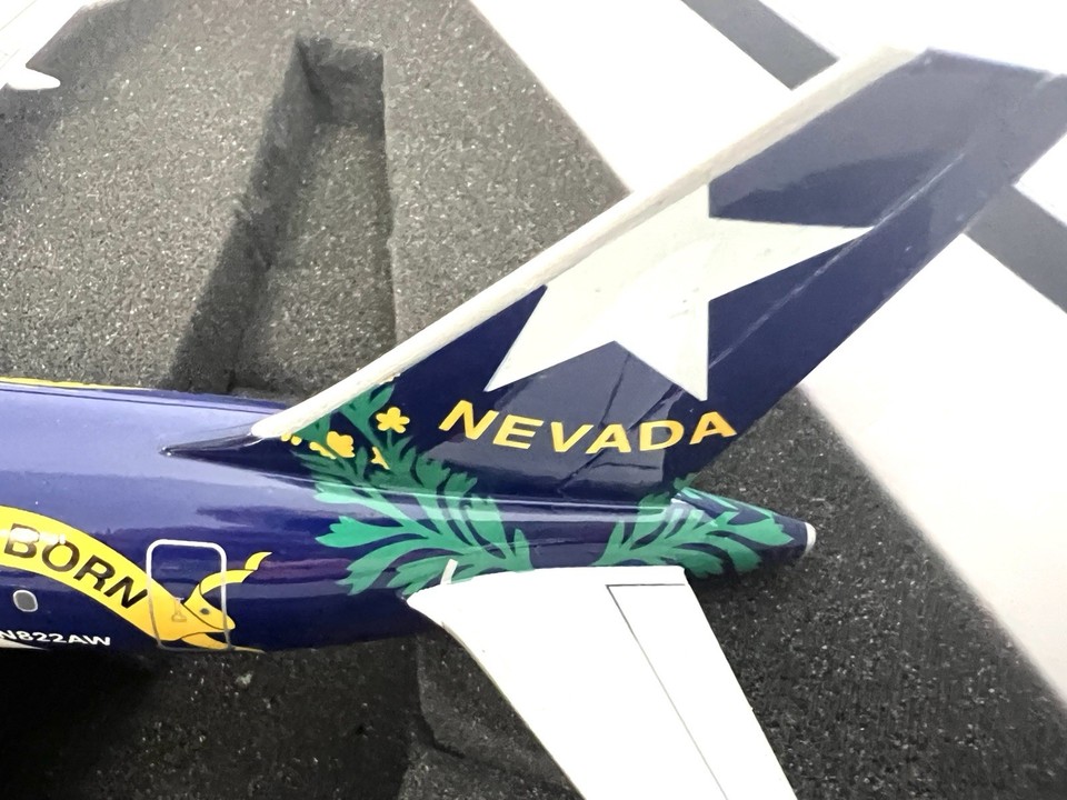 US Airways Nevada N822AW Battle Born - 1:100 Scale Collectible Model ...