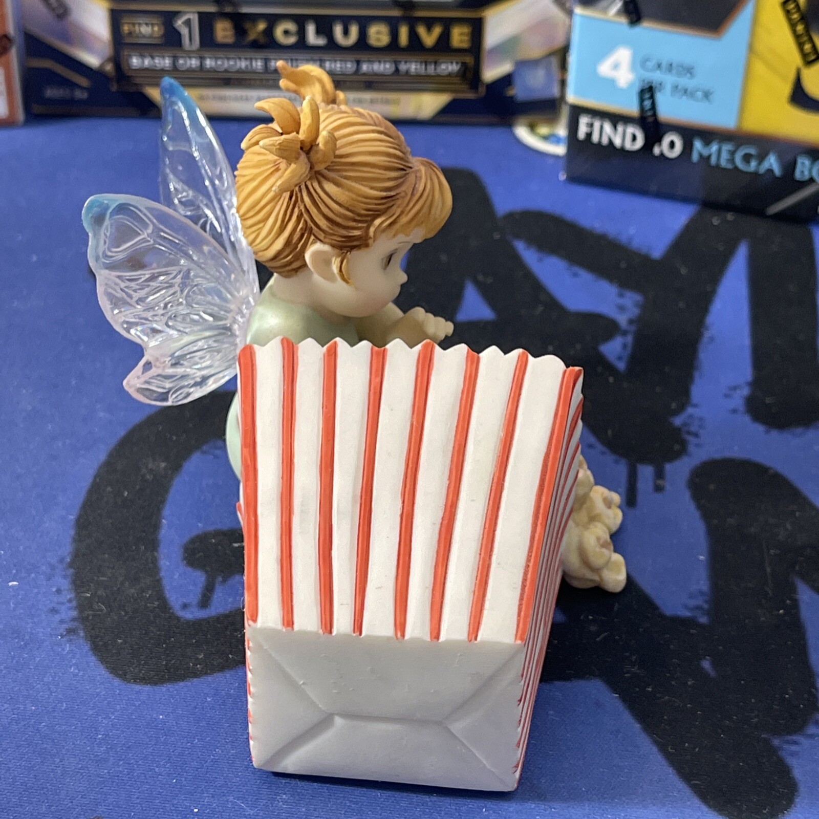 My Little Kitchen Fairies SNEAKY POPCORN FAIRIE Eating Popcorn Enesco ...