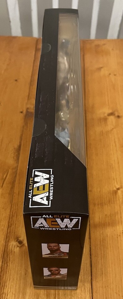 AEW UNRIVALED Champion 4 Pack Limited to 3,000 Amazon Exclusive in hand ...