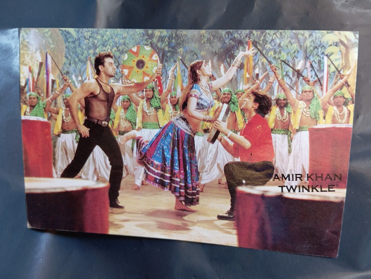 Twinkle And Aamir Akshay Kumar, Aamir Khan, Karan Johar Make Twinkle