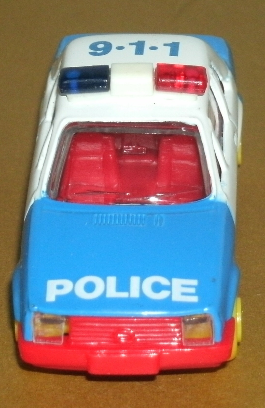 1/64 Scale 1980's Ford Escort 1.6i Diecast Police Car Toy (Maisto First ...