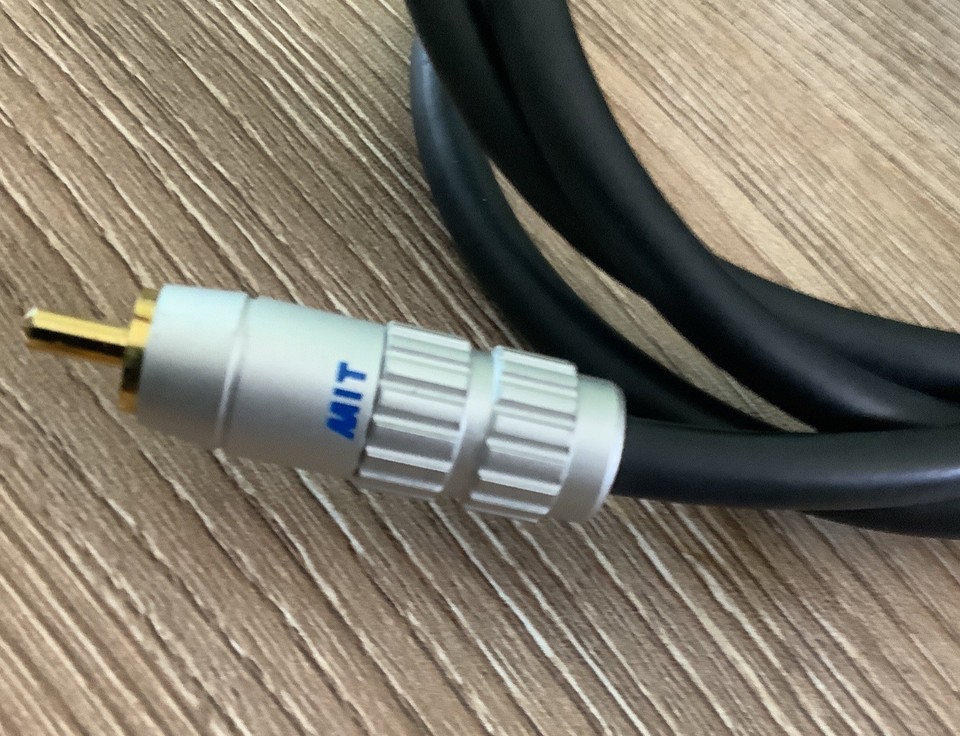 MIT Video Standard With Extension RCA 75 Ohm Video Interface Cable | eBay