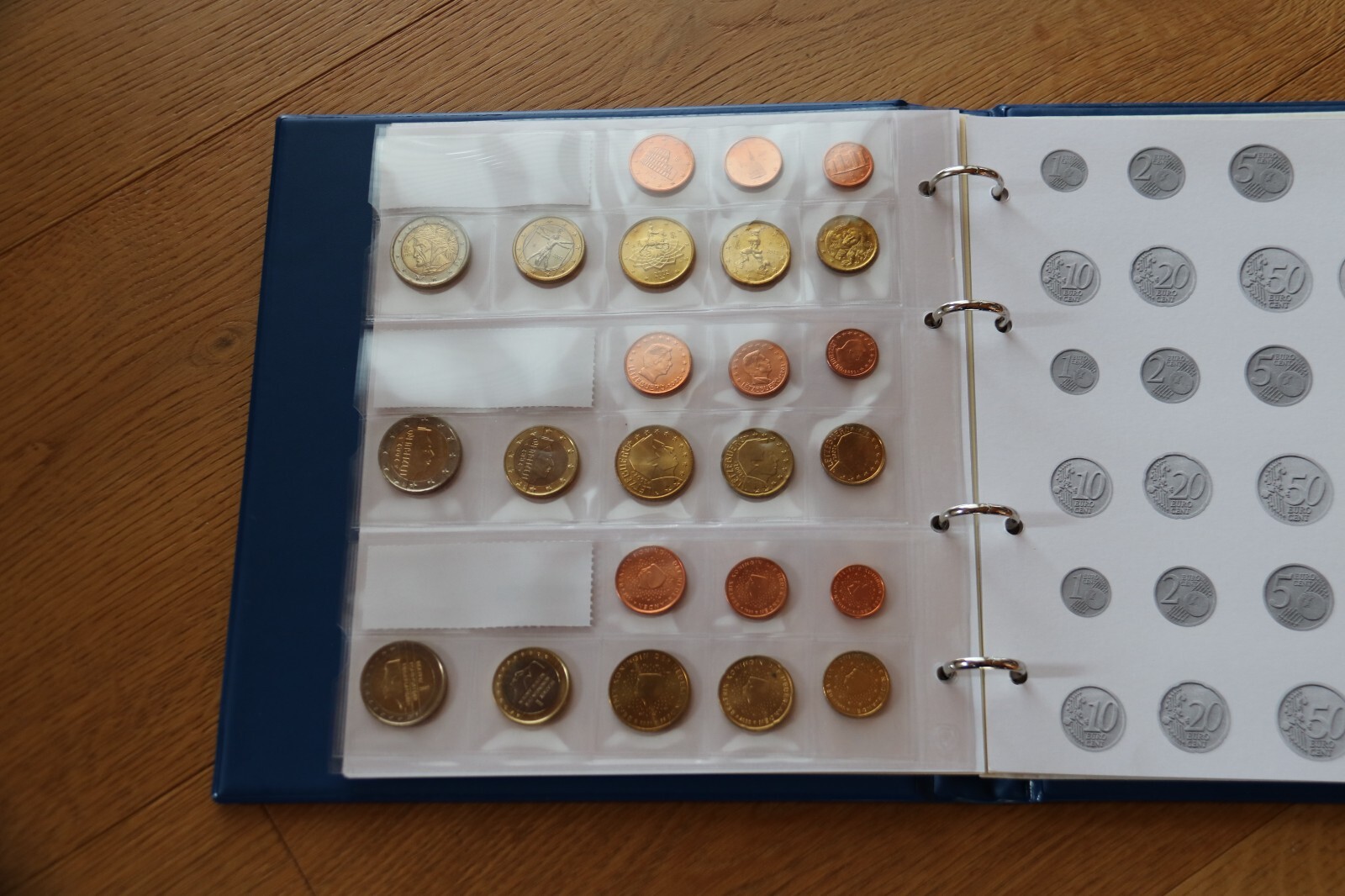 Euro Münzalbum vollständig mit 96 Cent- und Euro-Münzen top Zustand ...