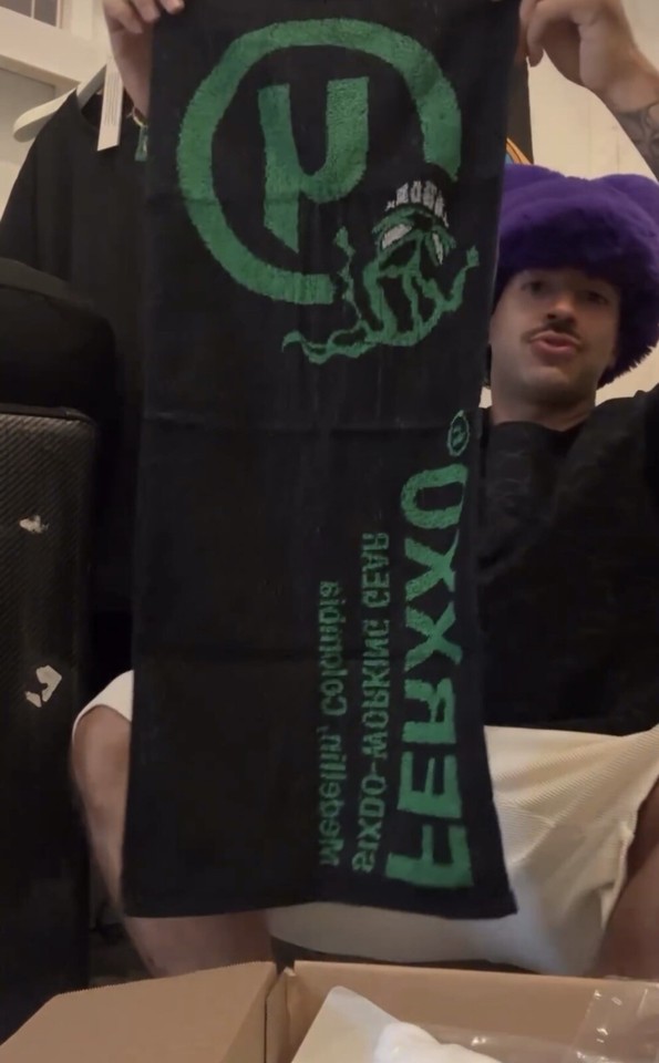 Feid x Hidden Ny Ferxxo Sunburst Logo BLACK Medium BUNDLE TEE, TOWEL ...