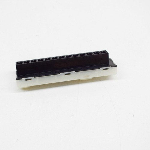 NEW MERCEDES-BENZ C W204 DISTRIBUTOR BLOCK A0045468240 ORIGINAL | eBay