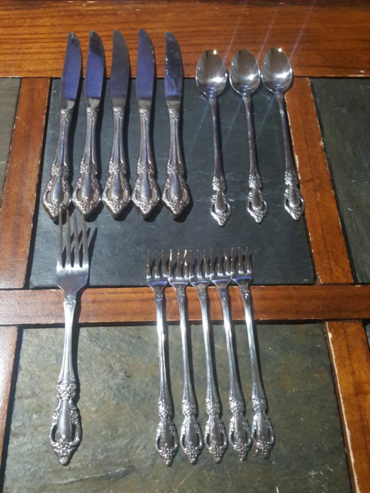14pc Oneida Distinction Deluxe HH Raphael Stainless Steel Mix | eBay