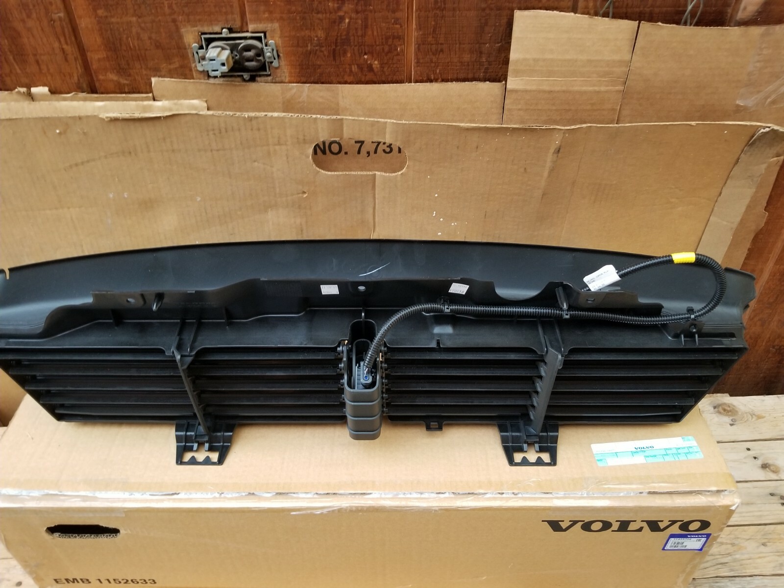 Genuine Volvo Rear Cover 31455704 for sale online | eBay