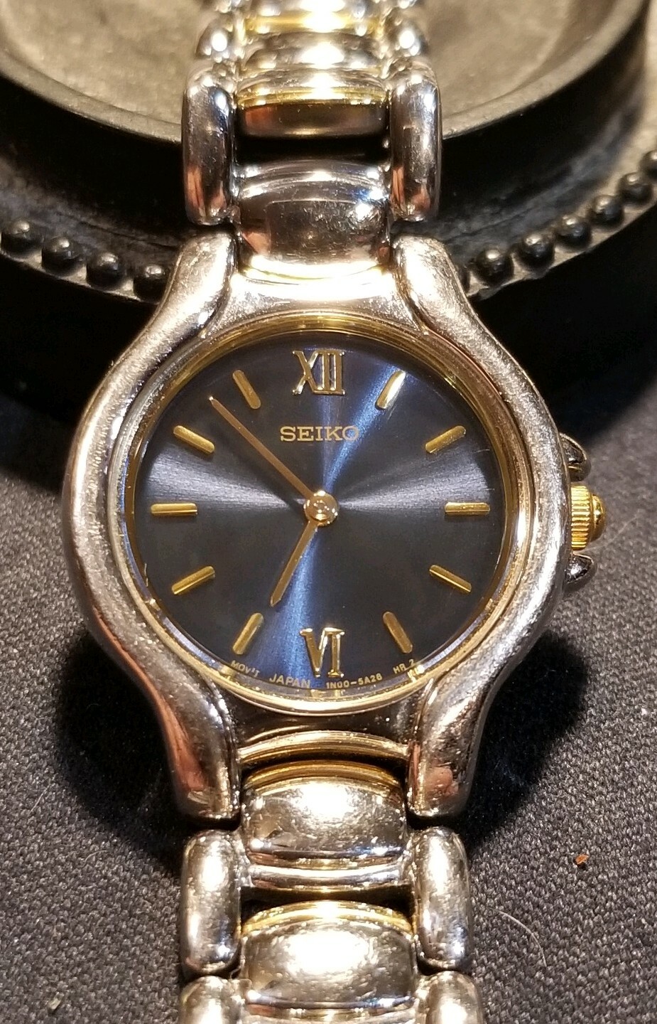 Ladies Seiko 1n00-1f10 Wrist watch | eBay