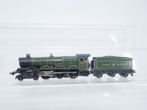 Wrenn OO Gauge Steam Locomotive GWR 5000 Launceston Castle Re-painted ...