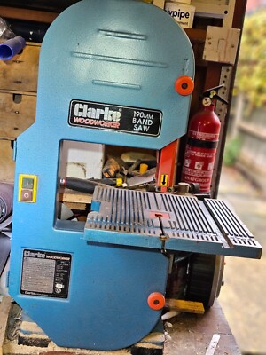 Clarke Woodworker 190mm Bench Bandsaw Model CBS190 -with New Spare ...