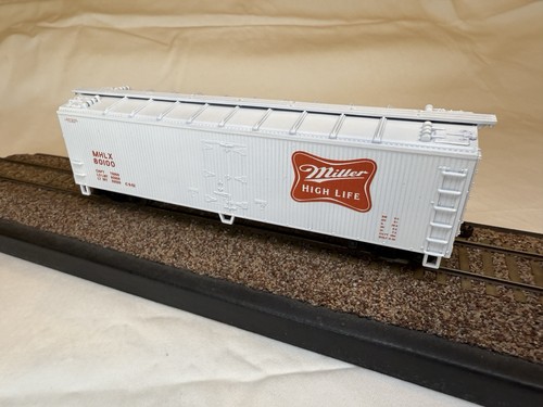 Custom Painted HO-Scale Miller High Life Beer 40’ Wood Reefer by Brian ...