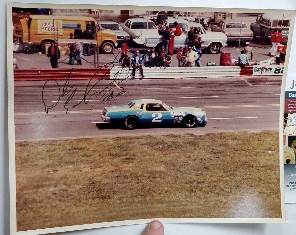 Dale Earnhardt Sr Autographed Memorabilia | Signed Photo, Jersey ...