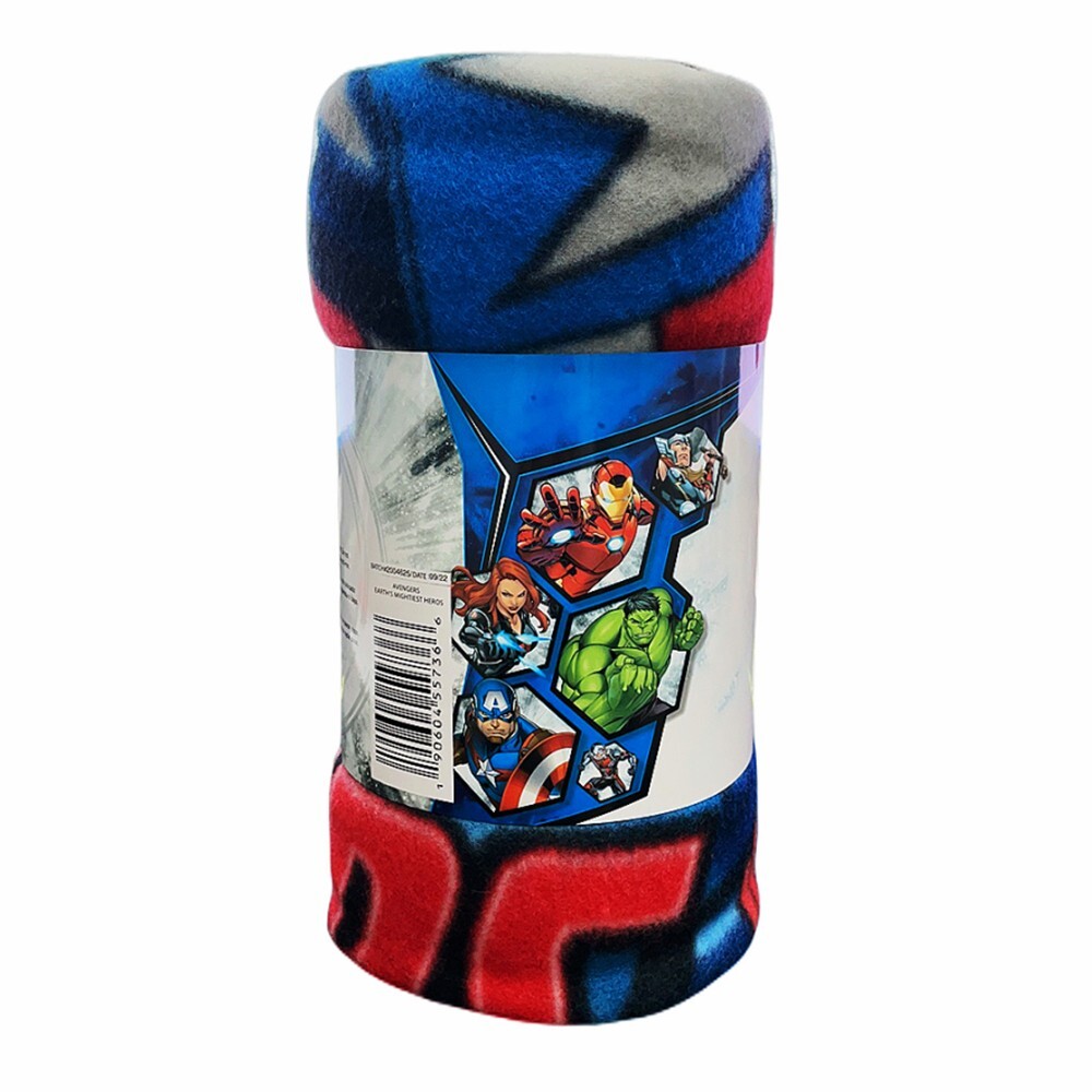 Marvel Avengers 45"x60" Fleece Throw Blanket, Avengers Plush Blankets ...