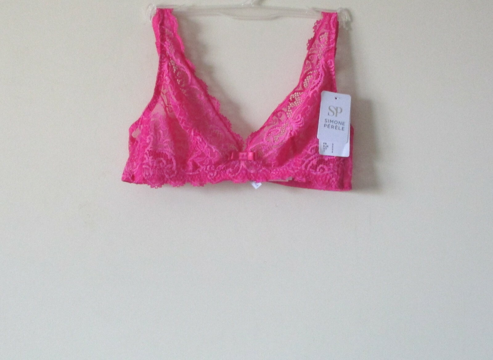 Simone Perele Celeste Triangle Wireless Bra 12M250 Tres Fuchsia S, M ...
