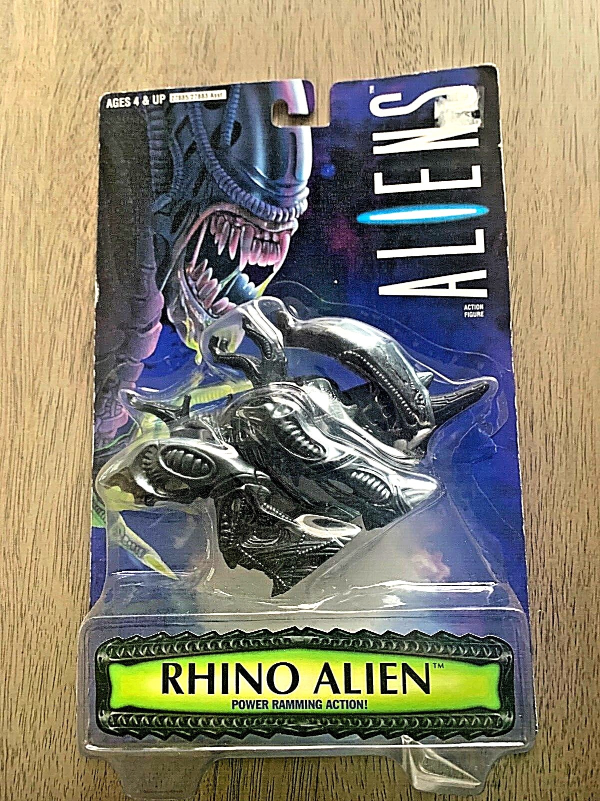 Kenner 4 Rhino Alien Power Ramming Action - Aliens: The Movie Series 4 ...