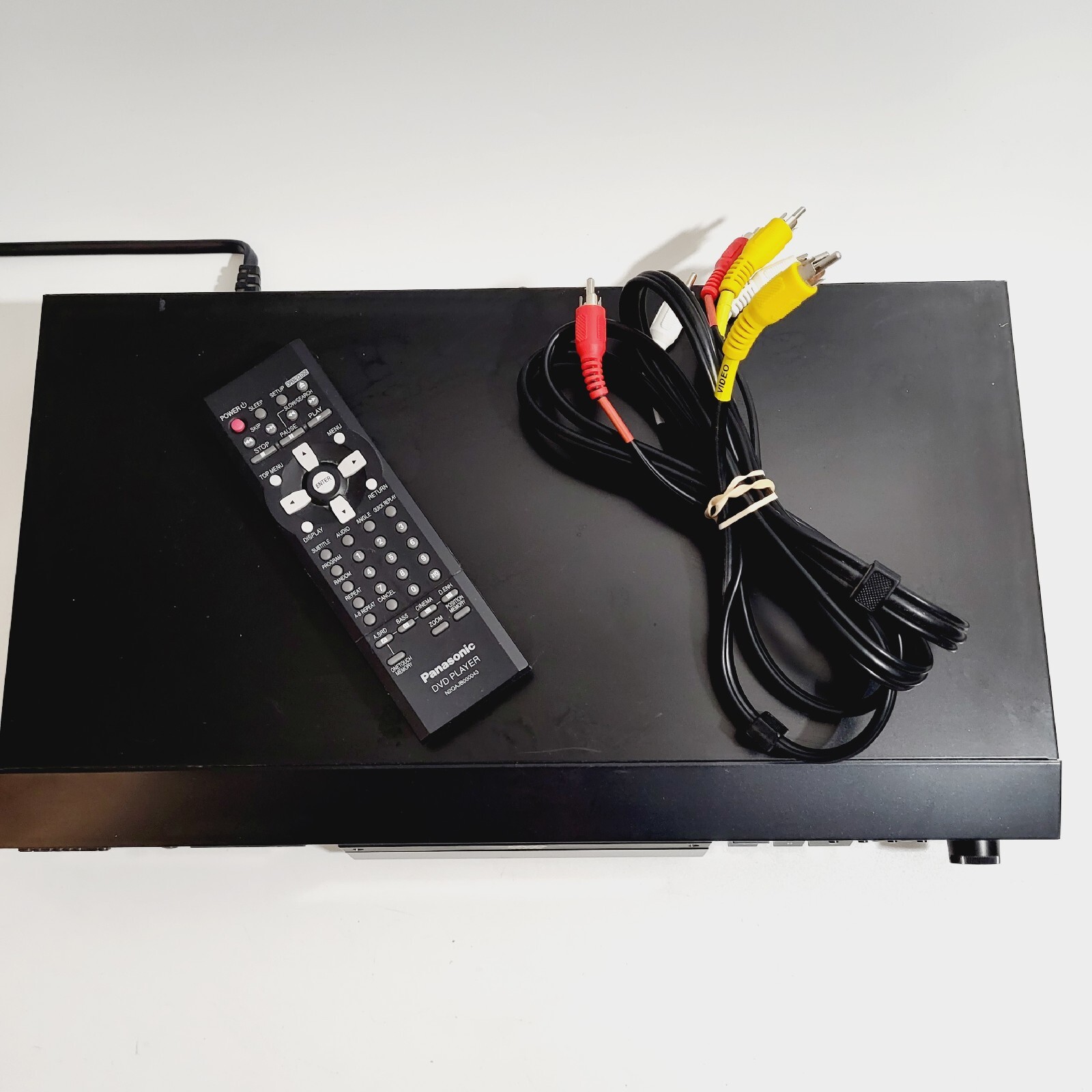 Panasonic DVD-RV32 DVD Player Hi-Speed Scan MP3 disc capable + Remote ...