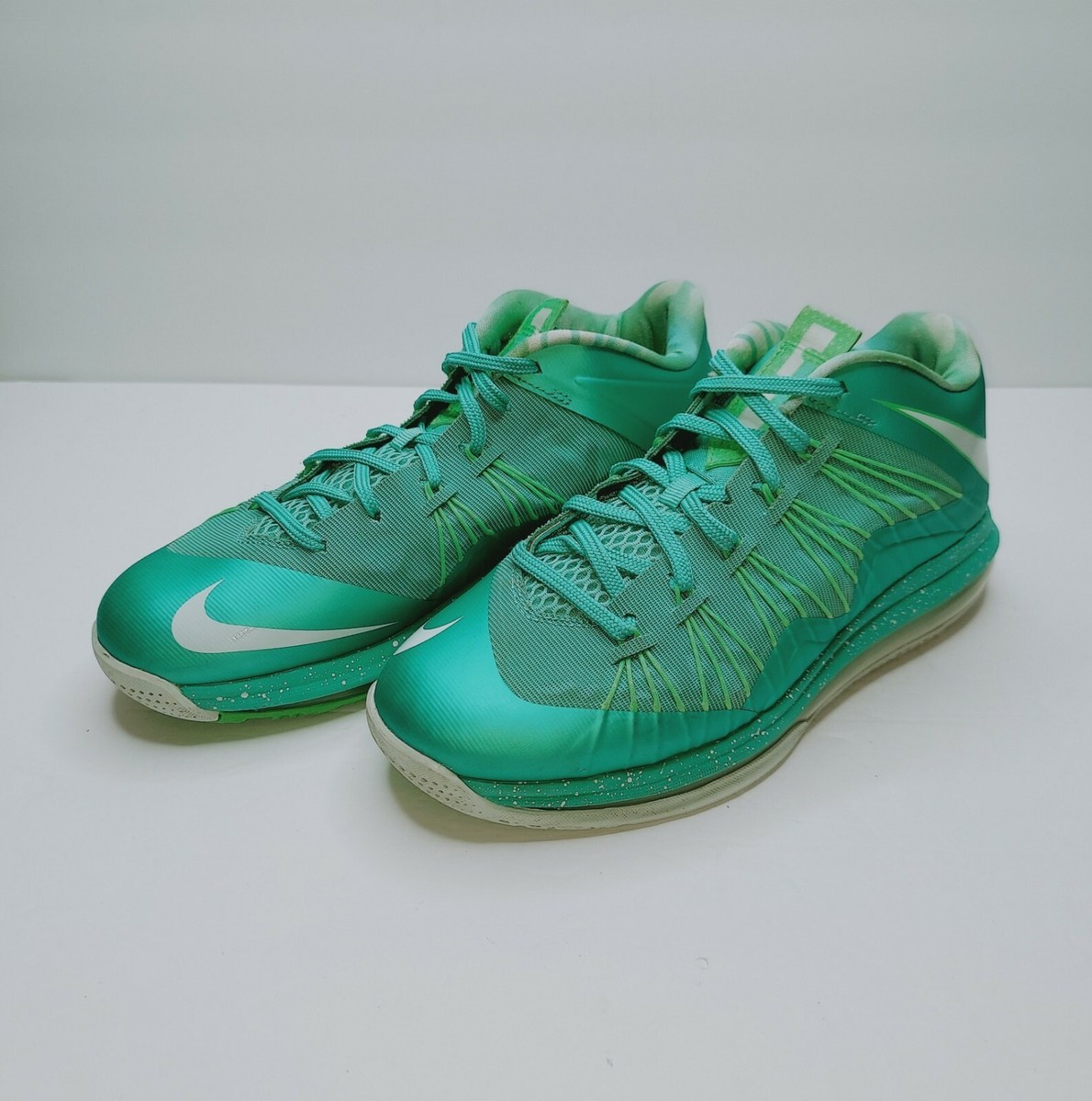 Lebron 8 Easter
