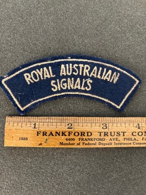 Original WWII Royal AUSTRALIAN SIGNALS Title Patch Arch Blue & Yellow ...