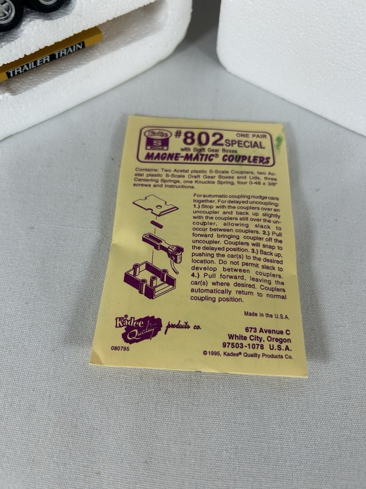 S Scale American Models 5 Unit Impack Articulated Piggyback Set SC6-5T ...