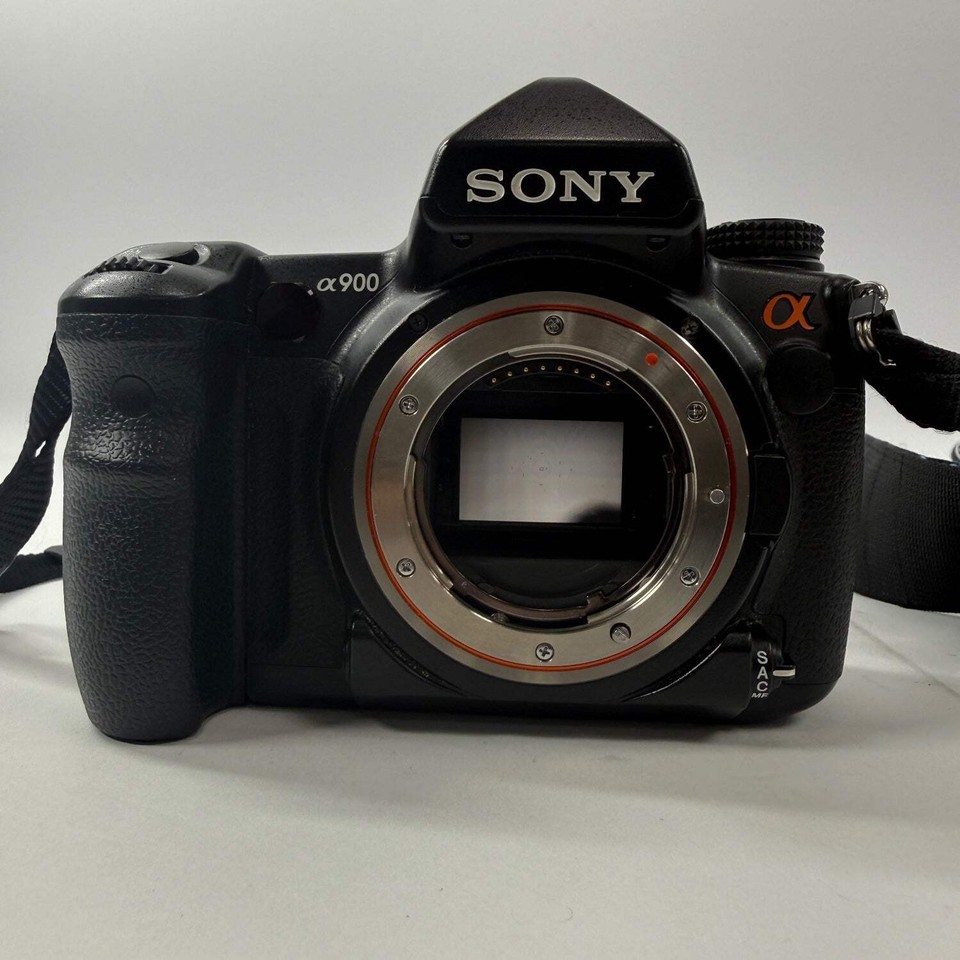 Sony A900 24.6MP Digital SLR DSLR Camera 130,000 Shutter Count | eBay
