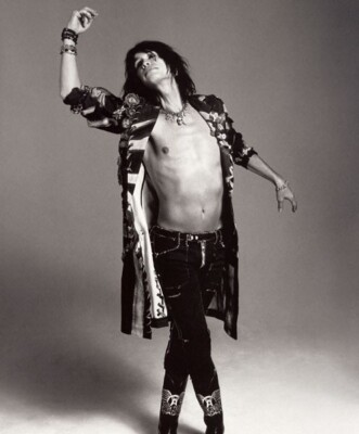 Steven Tyler Unsigned 10" x 8" Photo - Aerosmith - Donation to Cancer ...