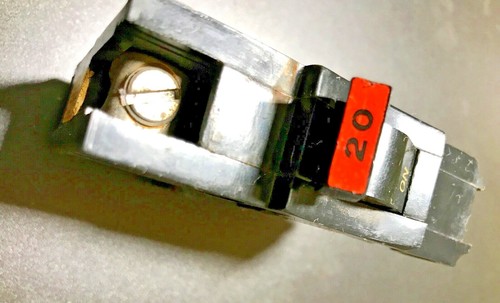 Federal Pacific 20 Amp NA20 stab lok 1 pole 120/240V circuit Breaker ...