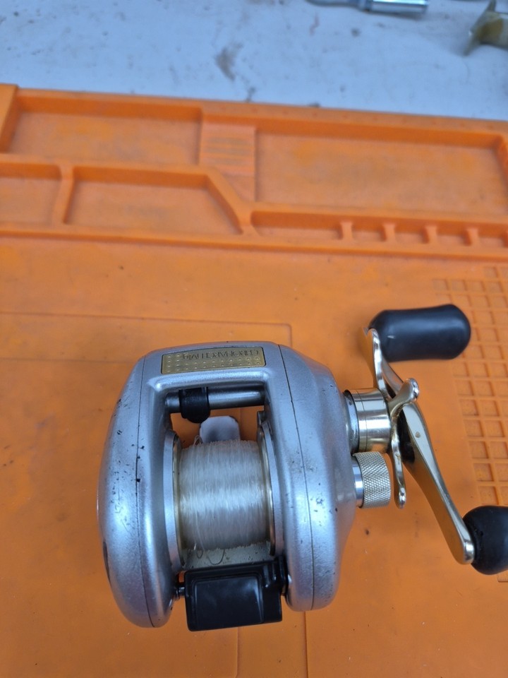 Shimano Chronarch 100 MG 1st Gen 6 bearing Casting Reel Made In Japan ...