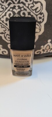 Wet N Wild Photofocus Foundation Matte (Golden Beige SEALED) | eBay