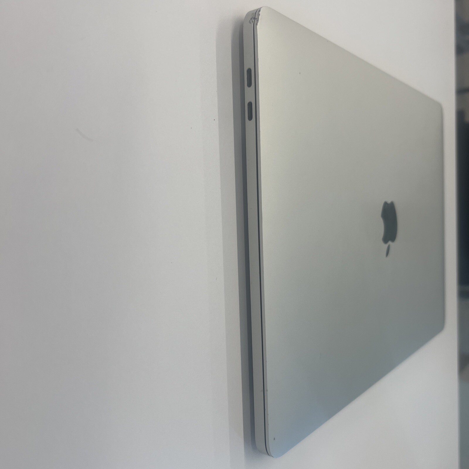 Apple MacBook Pro 13.3" (256GB SSD, Intel Core i5 6th Gen., 2.9GHz, 8GB ...