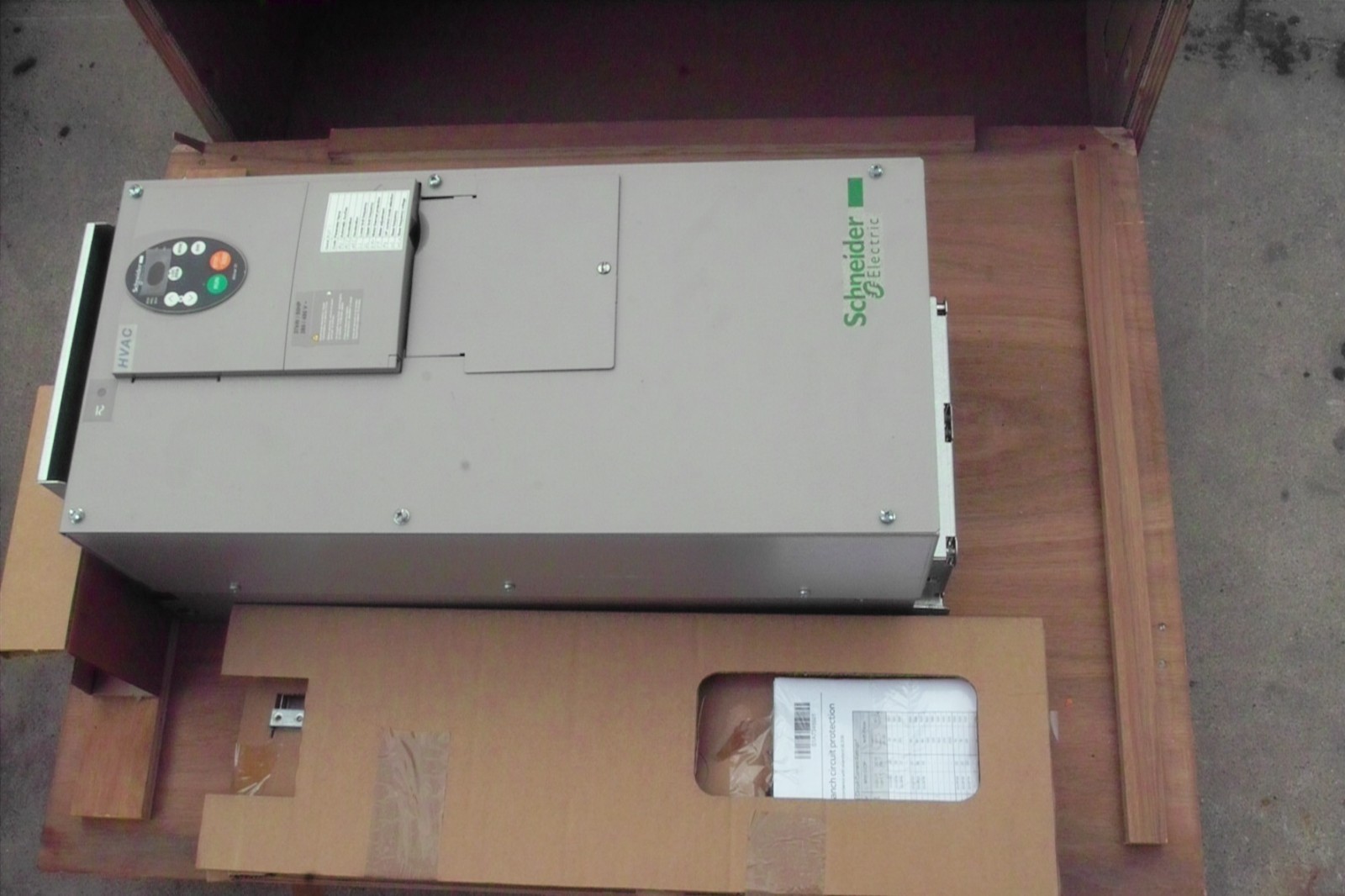 NEW SCHNEIDER AITIVAR 21 37KW/50HP 380/480V 50/60Hz INVERTER ...