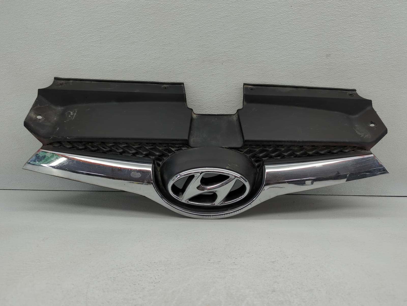 2012-2017 Hyundai Veloster Front Bumper Grille Cover TN5EV | eBay