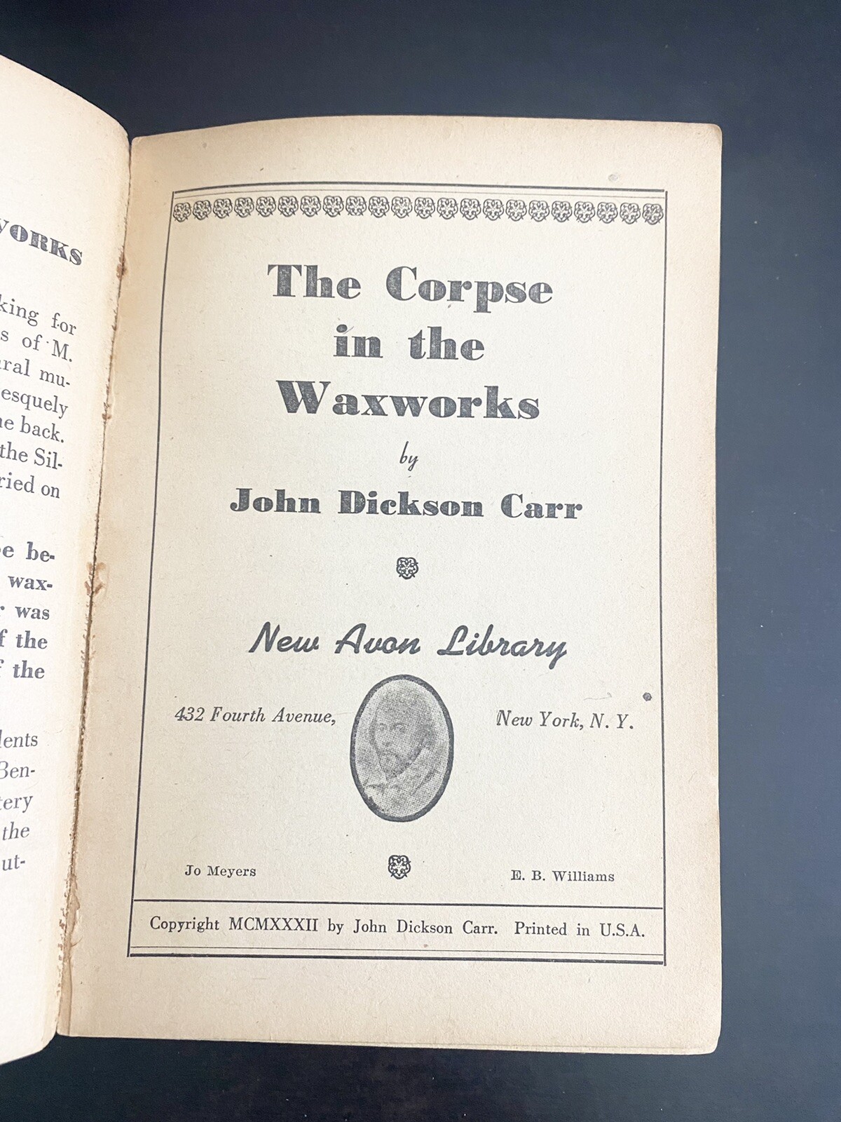📒JD Carr - Corpse in the Waxworks - Avon 33 - 1943 - Bencolin 338 | eBay