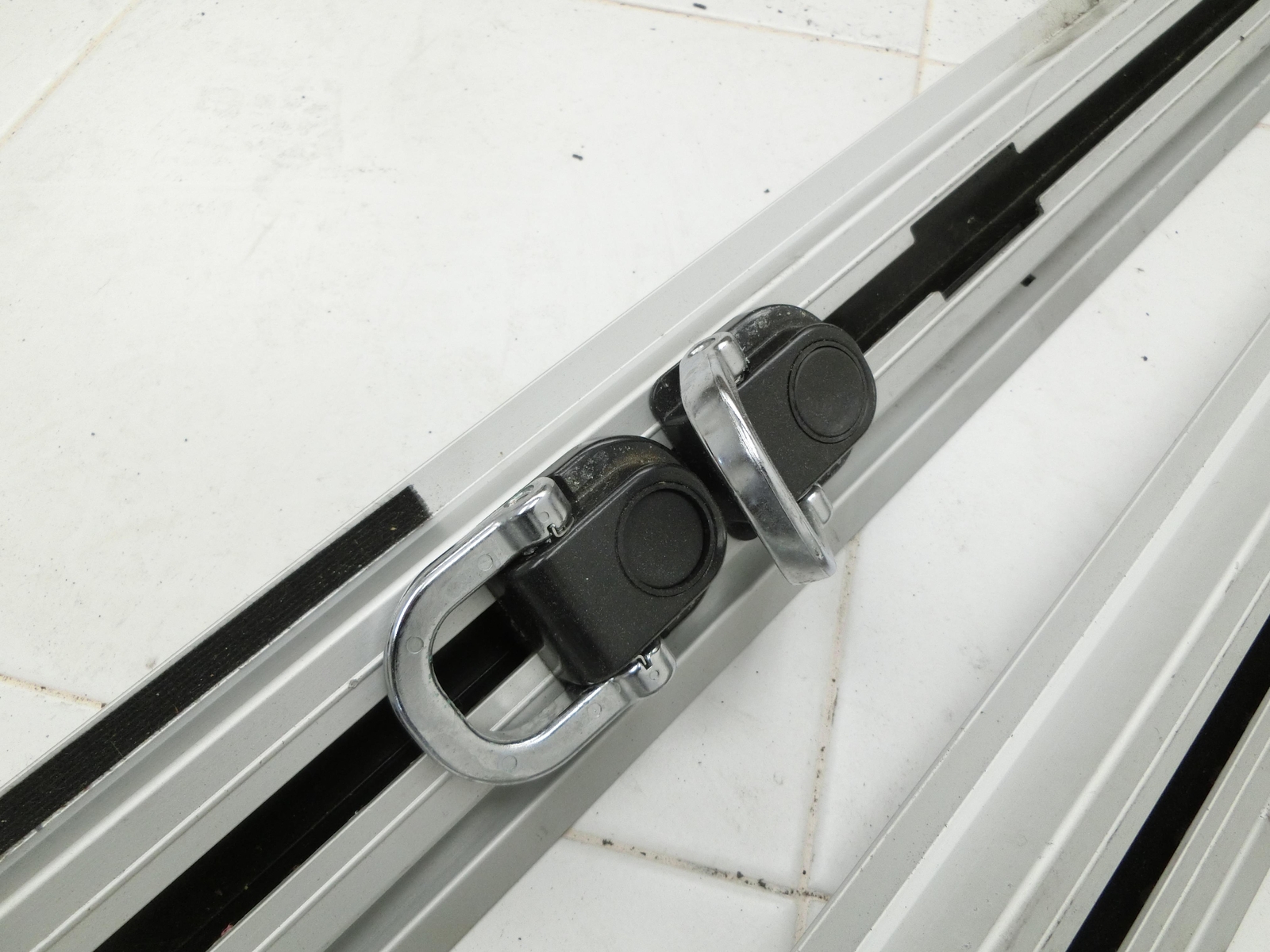 Lashing rails Sat for BMW X3 E83 LCI 06-10 3403019 3403020 5147-3403019 ...