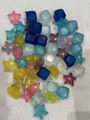 Reusable Multi Color Ice Cubes - 24 cubes - 28 stars | eBay