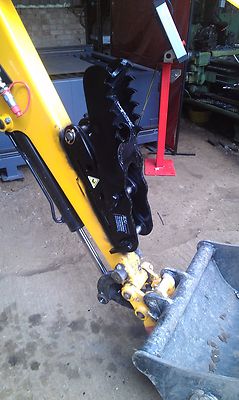 digger excavator thumb grab, grapple, talon grip 1.5 - 2.5T 650mm fork ...