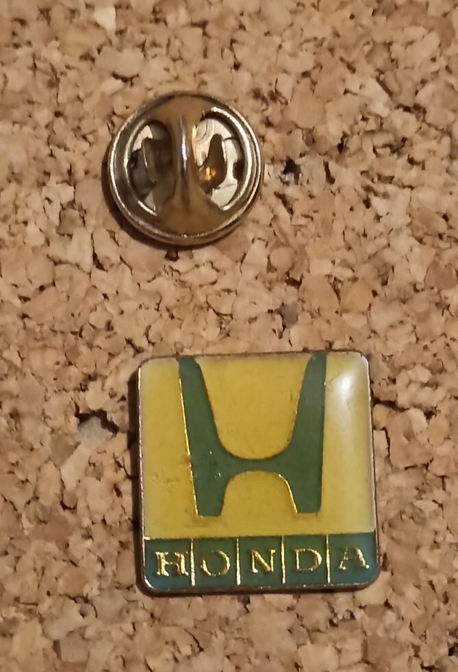 Pin's Honda Moto Automobile Voiture Logo Marque Emblème Vintage Pins ...