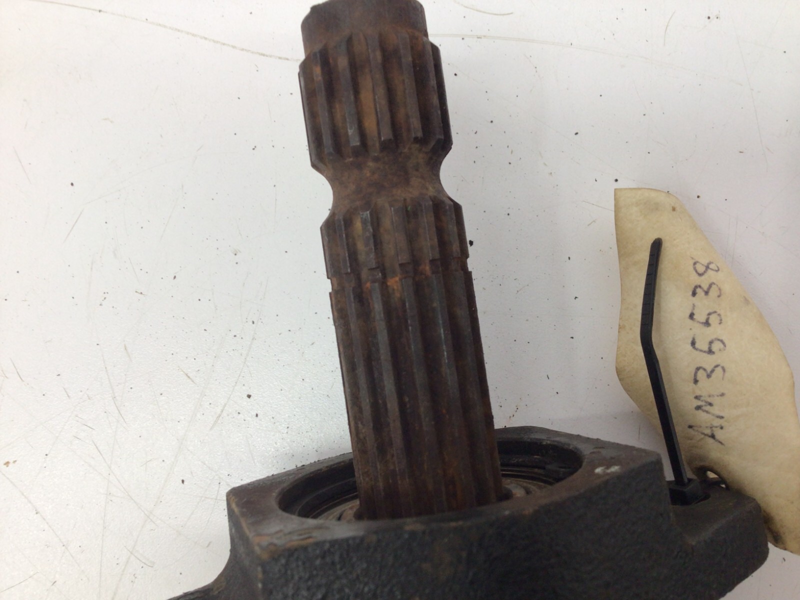 JOHN DEERE 400 420 430 FRONT AXLE PTO PIVOT & SHAFT AM35537 AM134143 ...