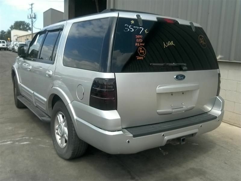 "2003-2005 Ford Expedition Rear Axle Differential Carrier 3.73 Ratio 9. ...