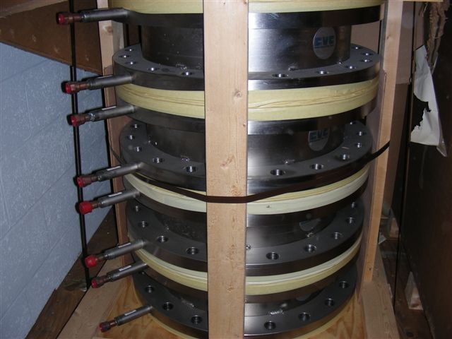 New CVC 20' Multi Coolant Diffusion Pump | Grelly USA